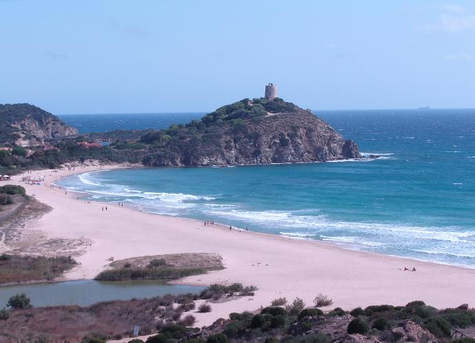 La Torre di Chia e vacanza in Sardegna che non puoi dimenticare